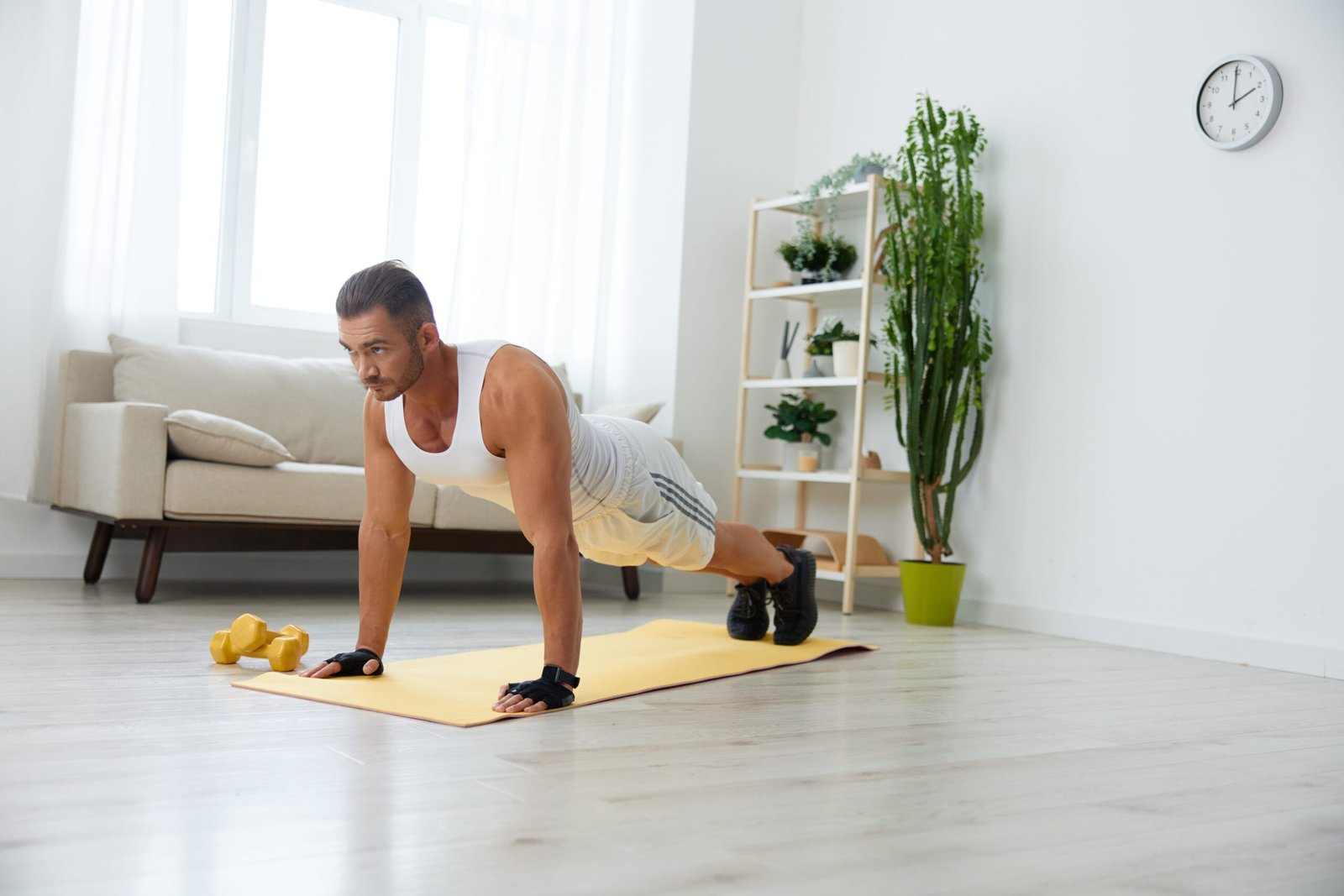 Is It Safe to Do 1 Hour of Cardio Daily? Benefits, Risks, and Tips